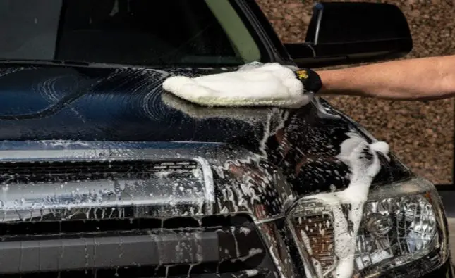 Cleaning Car Windows With Windex Review [2020] | Auto Actuality